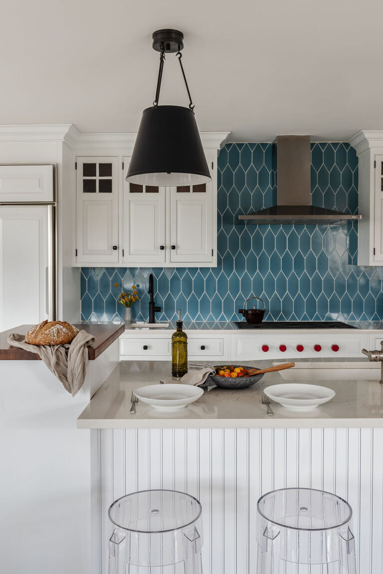 27 Beautiful Blue Backsplash Kitchen Ideas | Fireclay Tile