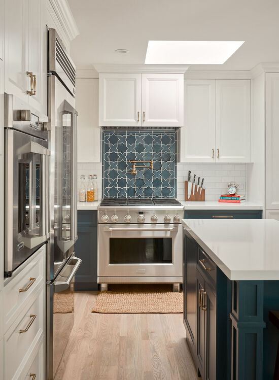 27 Beautiful Blue Backsplash Kitchen Ideas | Fireclay Tile