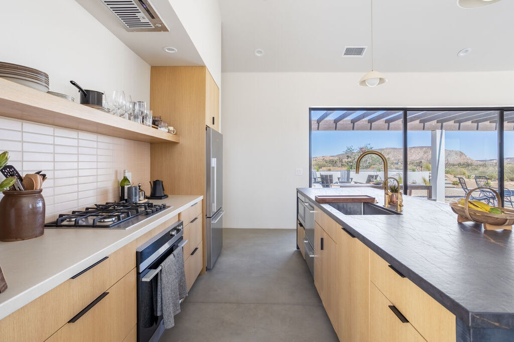 5 Rules for Desert Modernism | Fireclay Tile