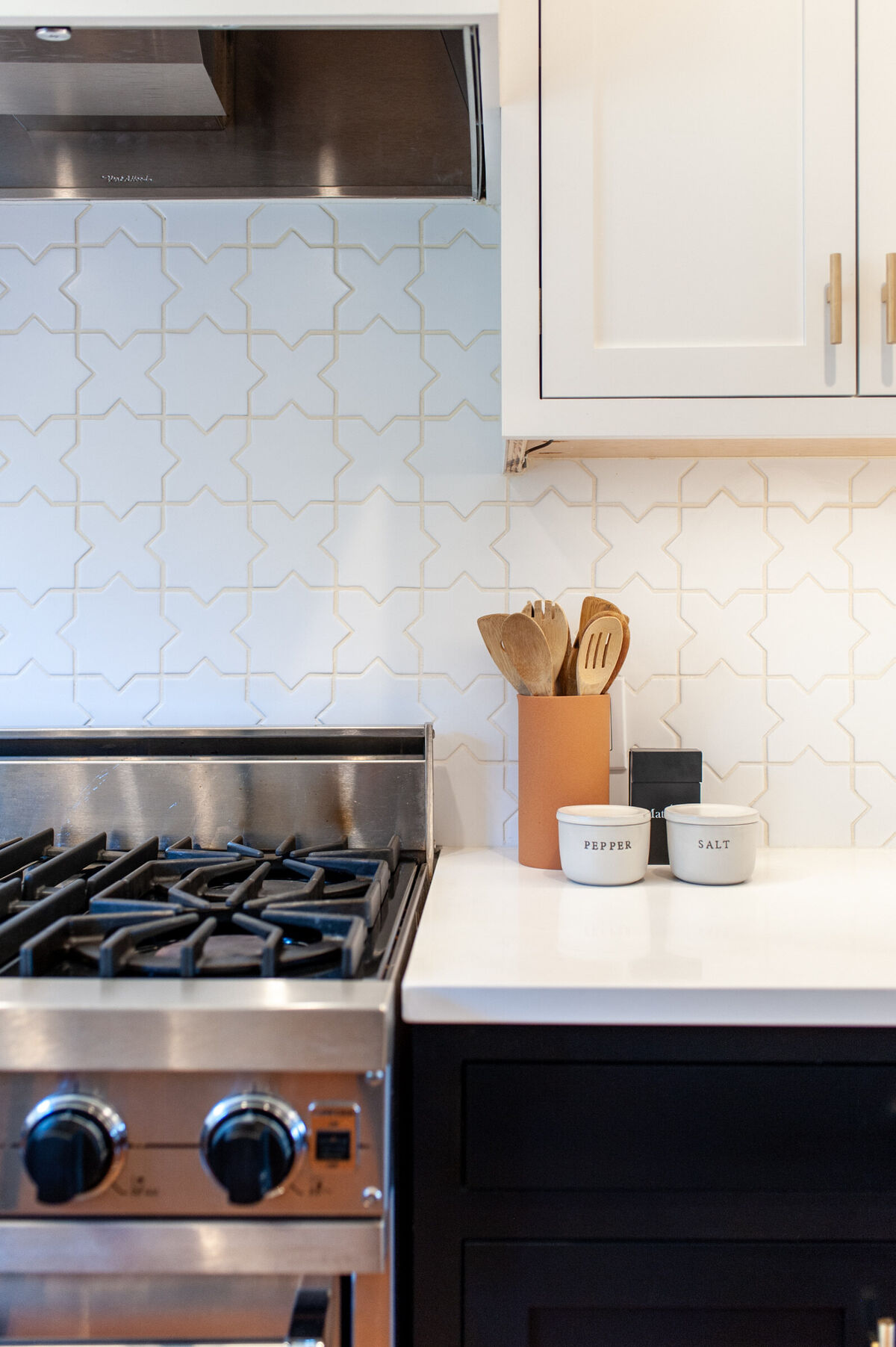 Calcite Star and Cross Kitchen Backsplash | Fireclay Tile