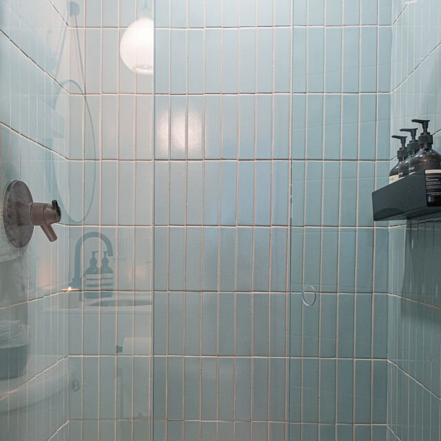 Hygge Supply: Flagstone Minimalist Bathroom | Fireclay Tile