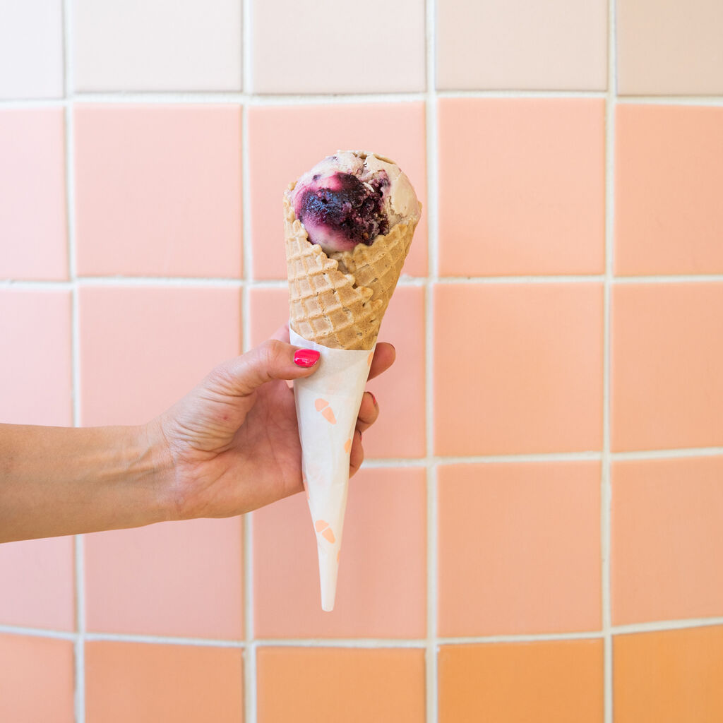 Kate’s Ice Cream Ombre Tile Bar | Fireclay Tile
