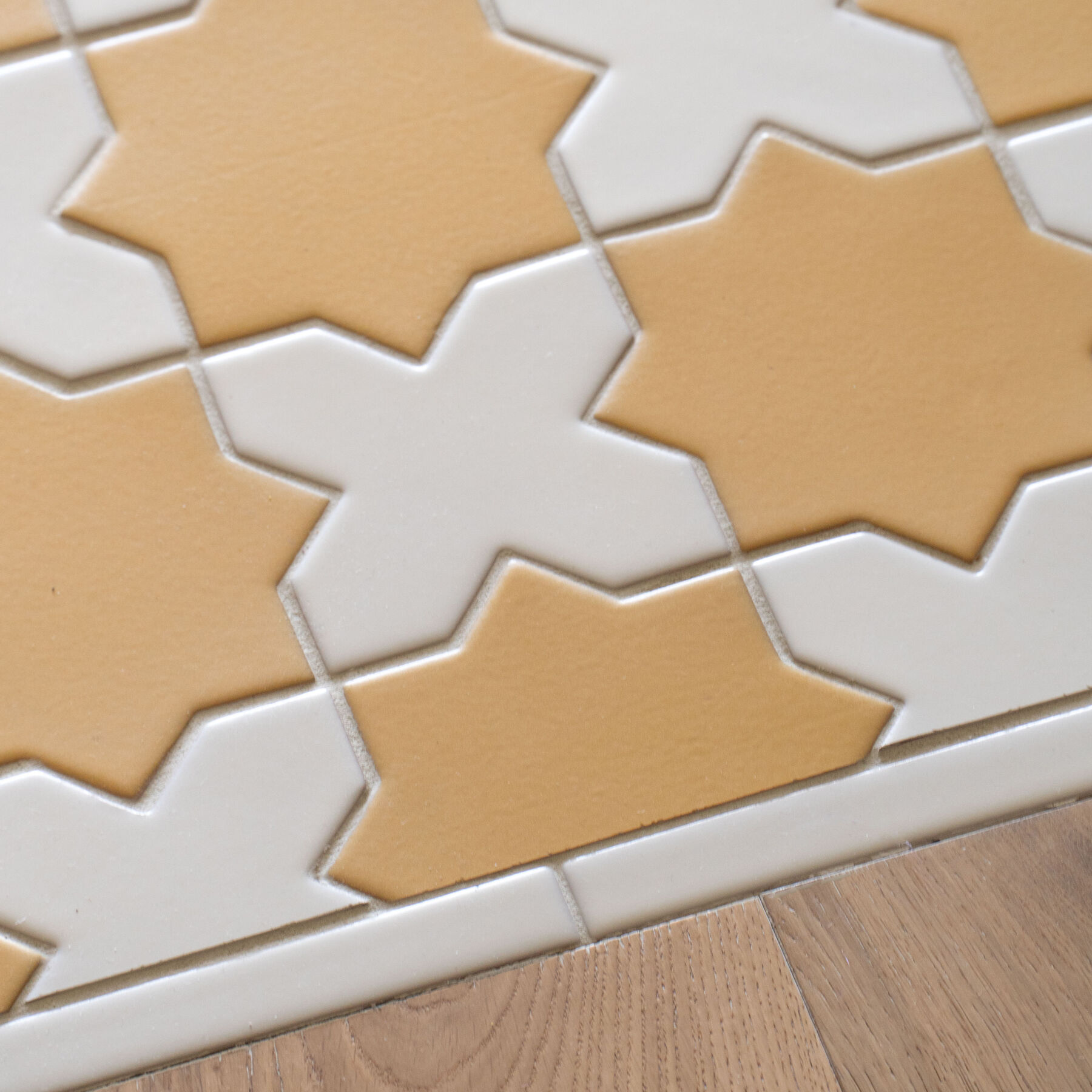 Sunny Star and Cross Entryway Floor | Fireclay Tile