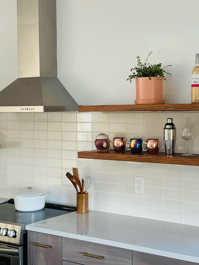 Essentials Pearl Kitchen Backsplash | Fireclay Tile