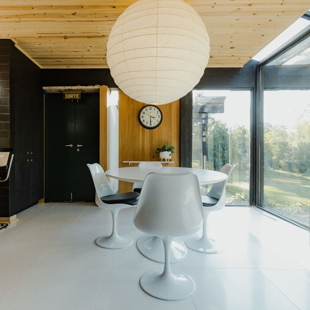 Mango Street Midcentury Kitchen Accent Wall | Fireclay Tile