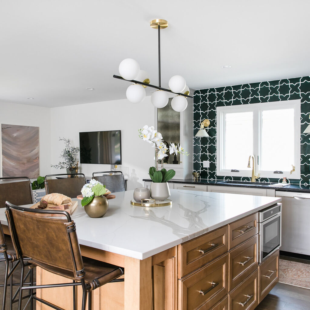 MegMade: Evergreen Large Star & Cross Kitchen | Fireclay Tile