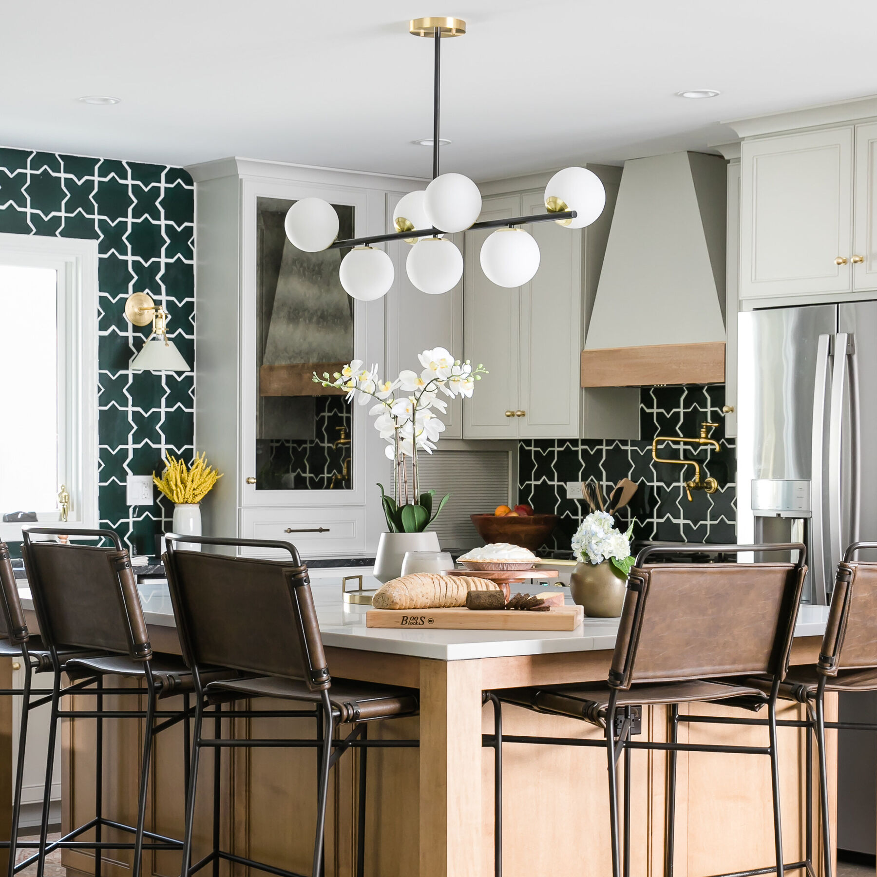 MegMade: Evergreen Large Star & Cross Kitchen | Fireclay Tile