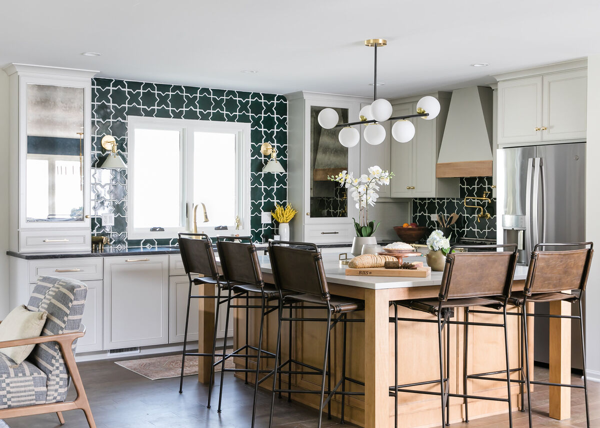 MegMade: Evergreen Large Star & Cross Kitchen | Fireclay Tile