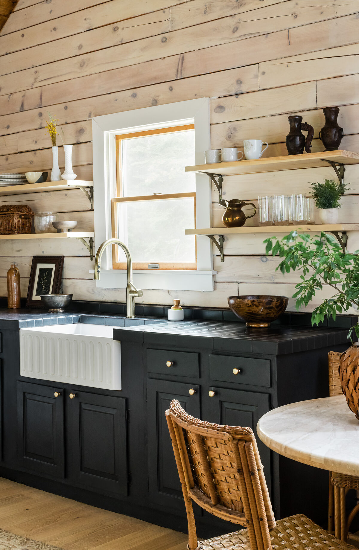 Lawless Design: Black Tile Kitchen Countertop | Fireclay Tile