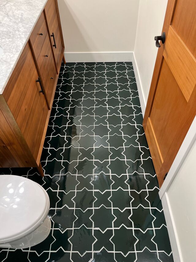 Evergreen Star and Cross Bathroom | Fireclay Tile