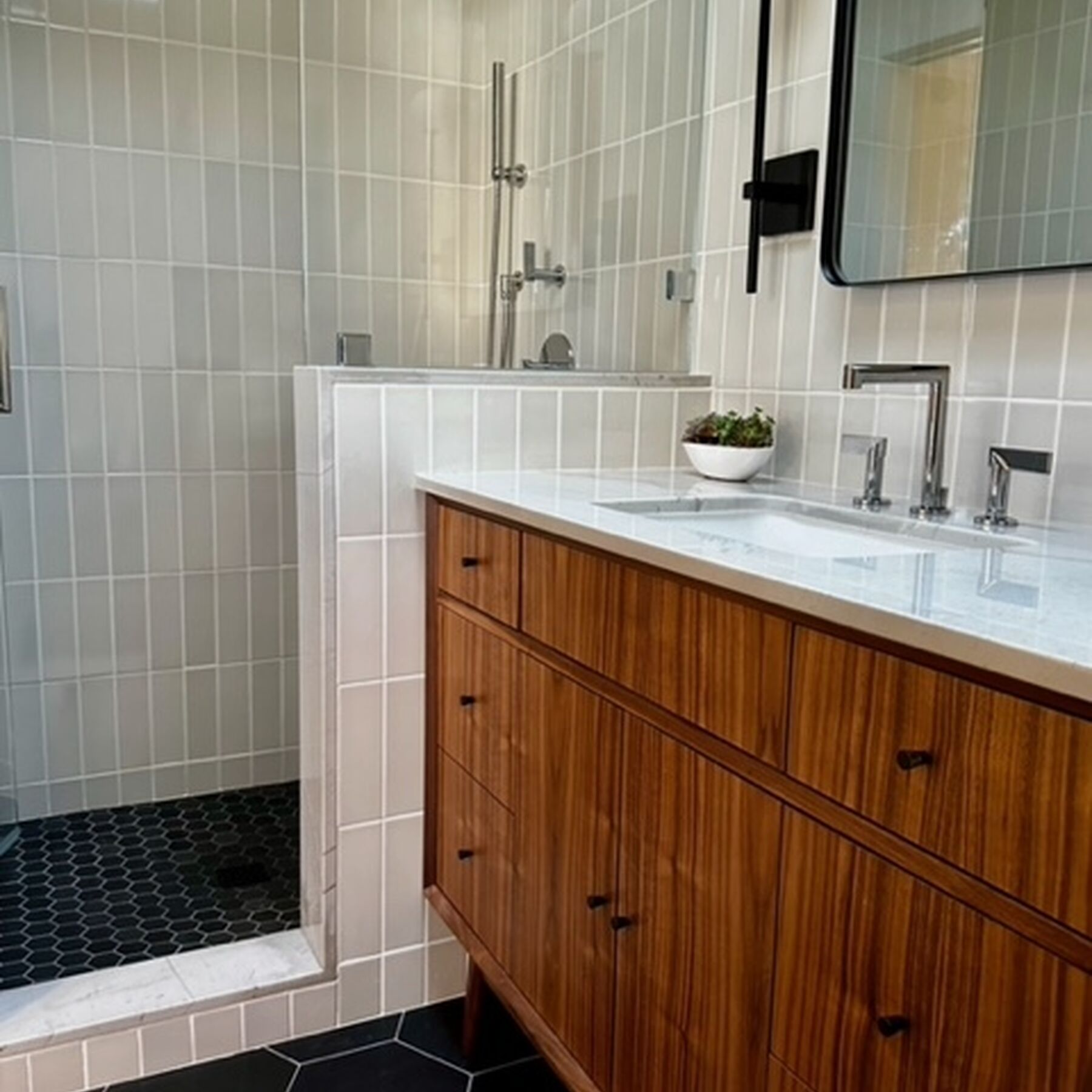 Modern Cloud Cover Bathroom | Fireclay Tile