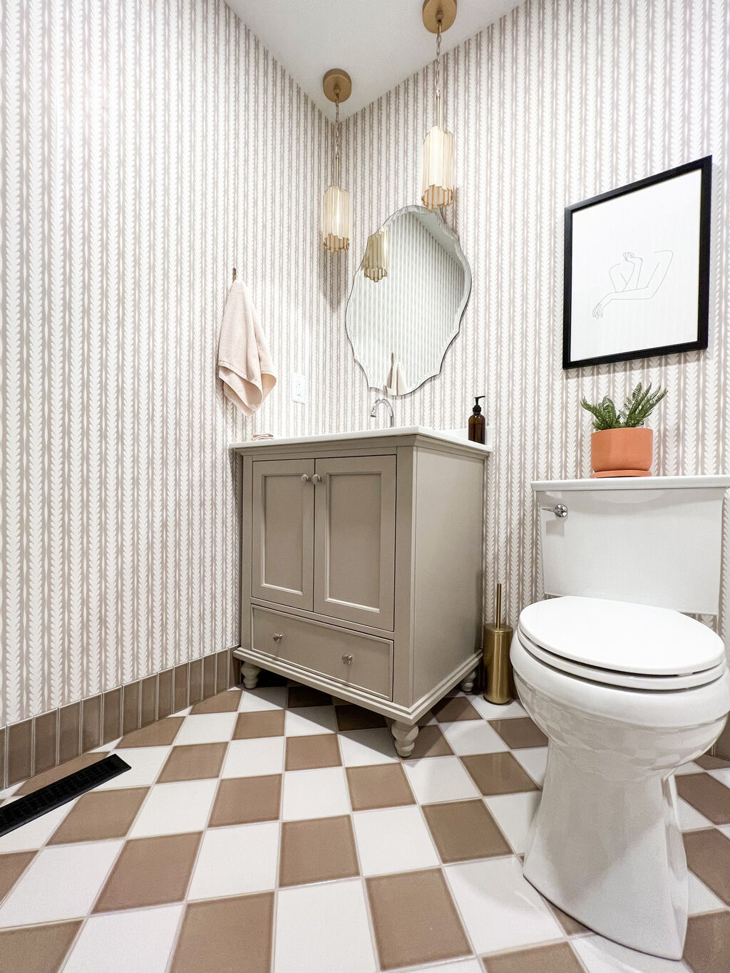House of Hamburger: Traditional Checkered Bathroom | Fireclay Tile
