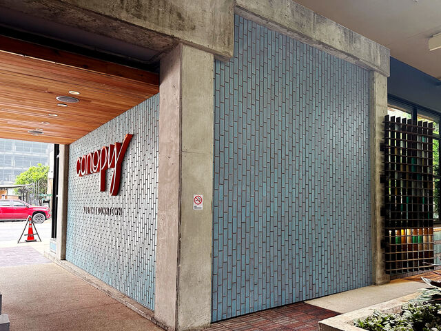 Canopy by Hilton Blue Brick Exterior | Fireclay Tile