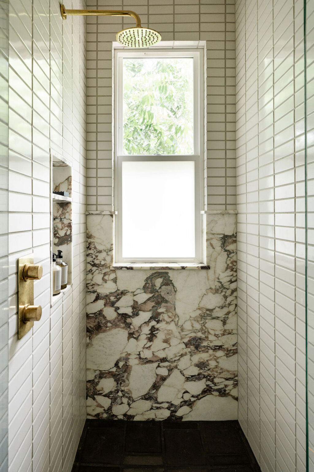 3 Timeless White Bathroom Tile Trends Beyond Subway… | Fireclay Tile