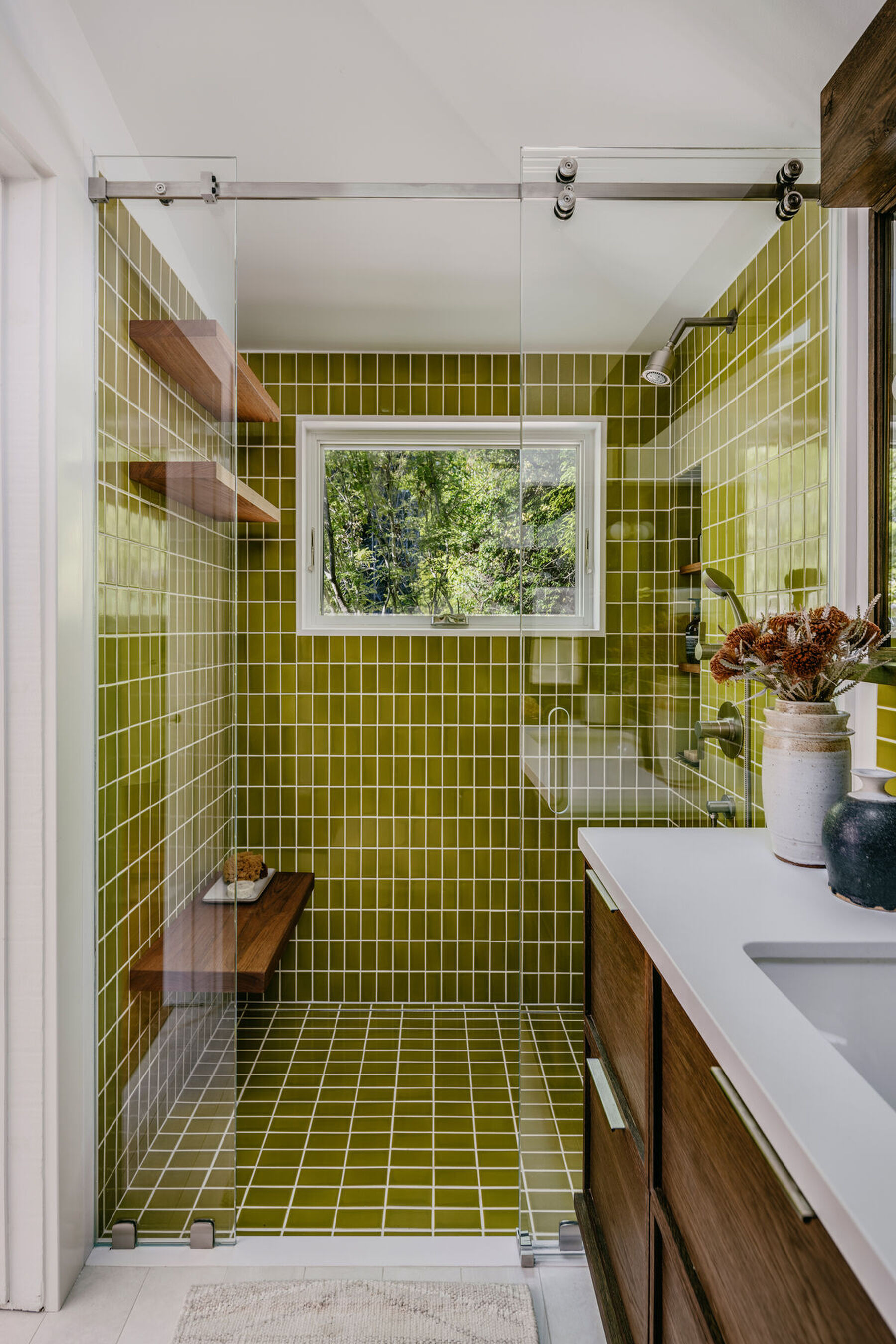 Design Trend: 10 Ways to Use a Straight Set Pattern… | Fireclay Tile