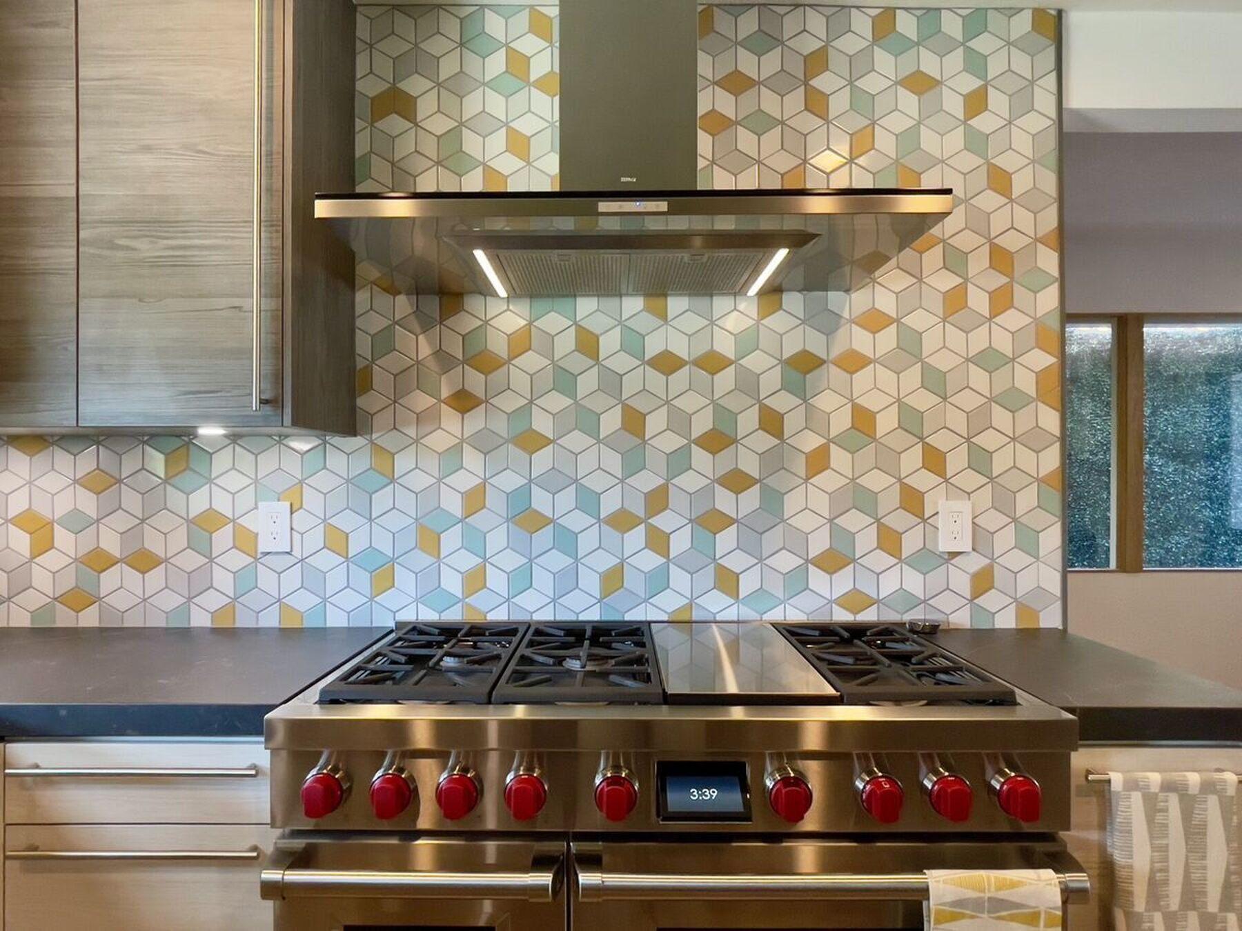 15 Fantastic Mid-Century Modern Backsplash Tile Ideas | Fireclay Tile