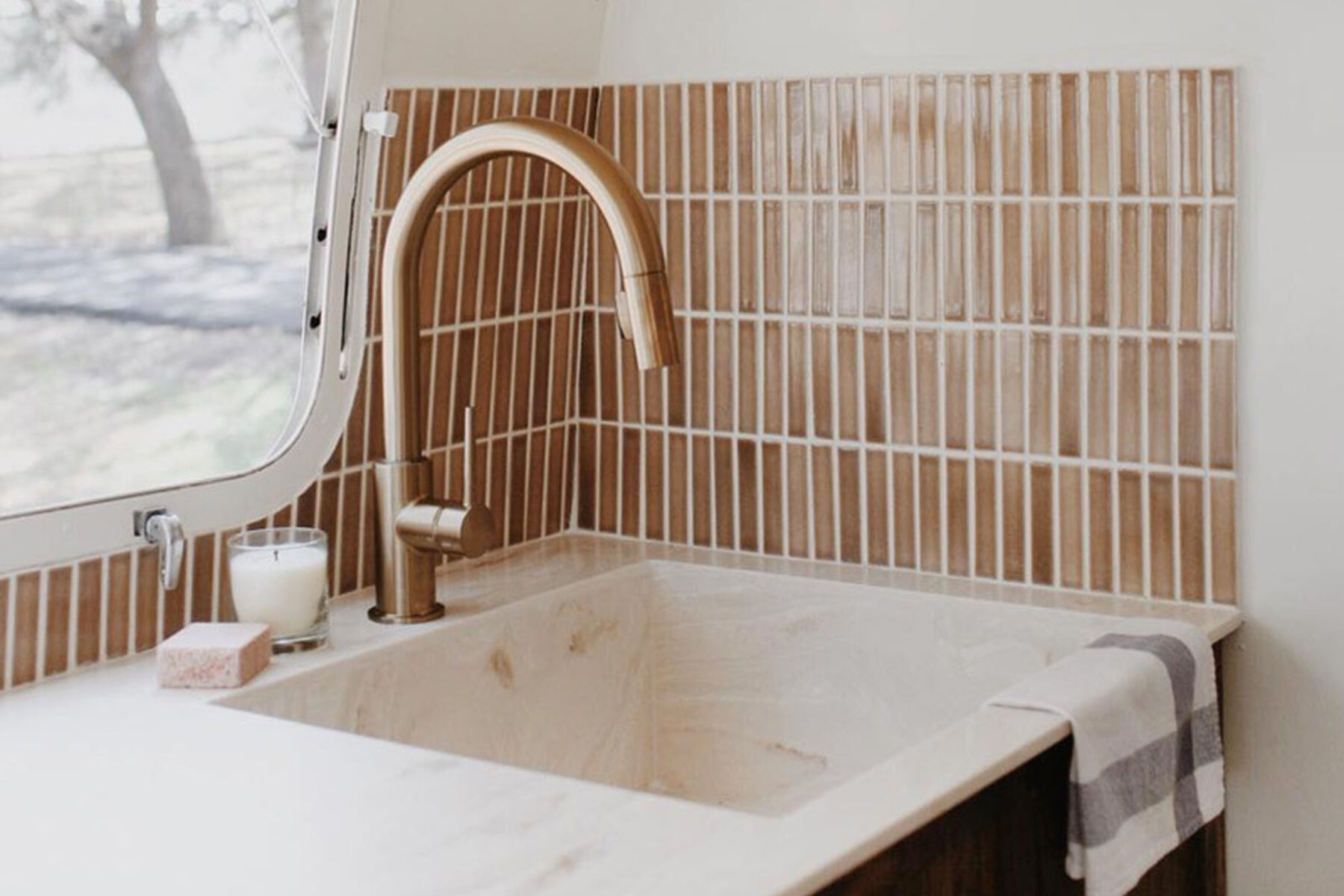 Straight Set Pattern (Original Ceramic Tile) | Fireclay Tile