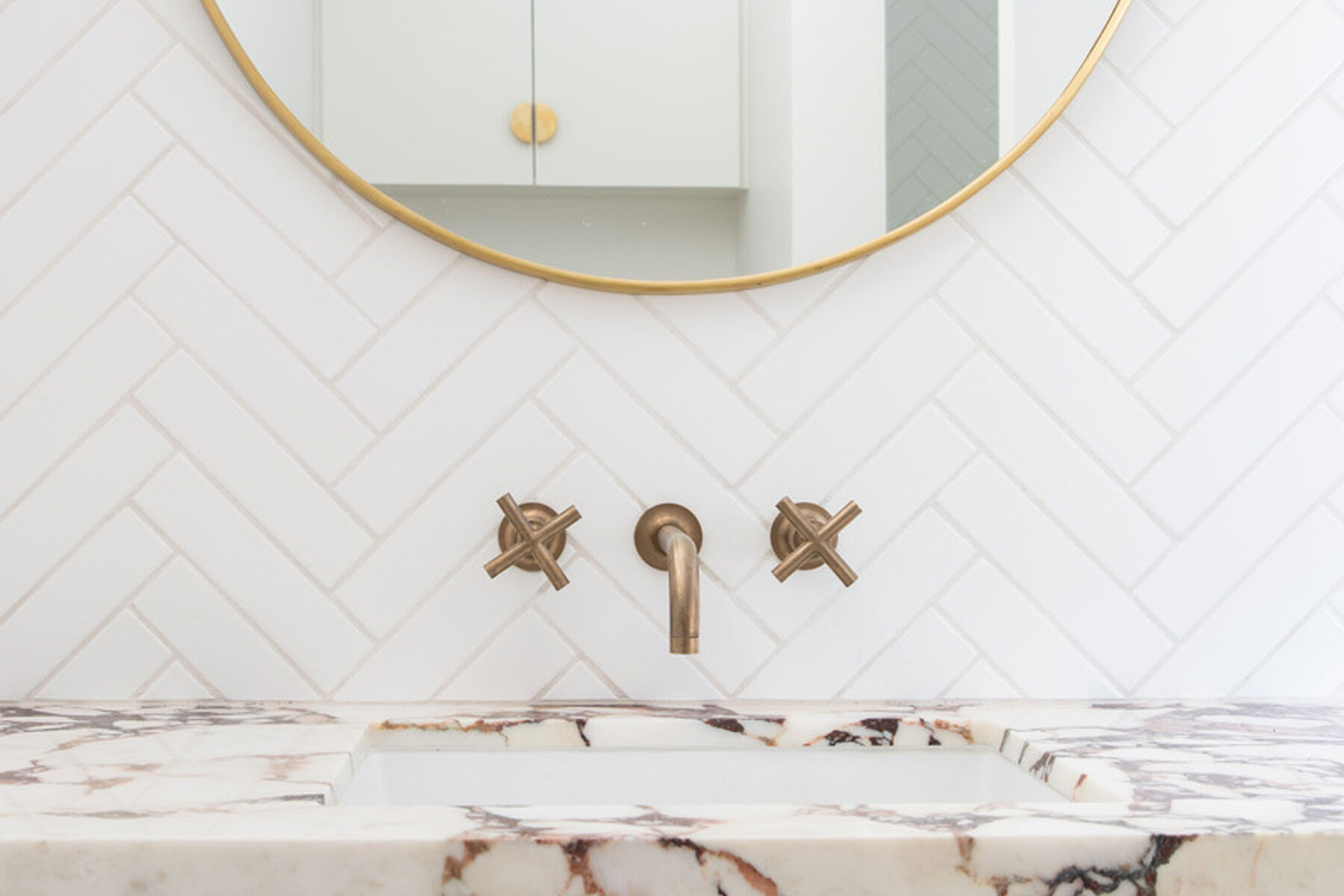 Herringbone Pattern (Original Ceramic Tile) | Fireclay Tile