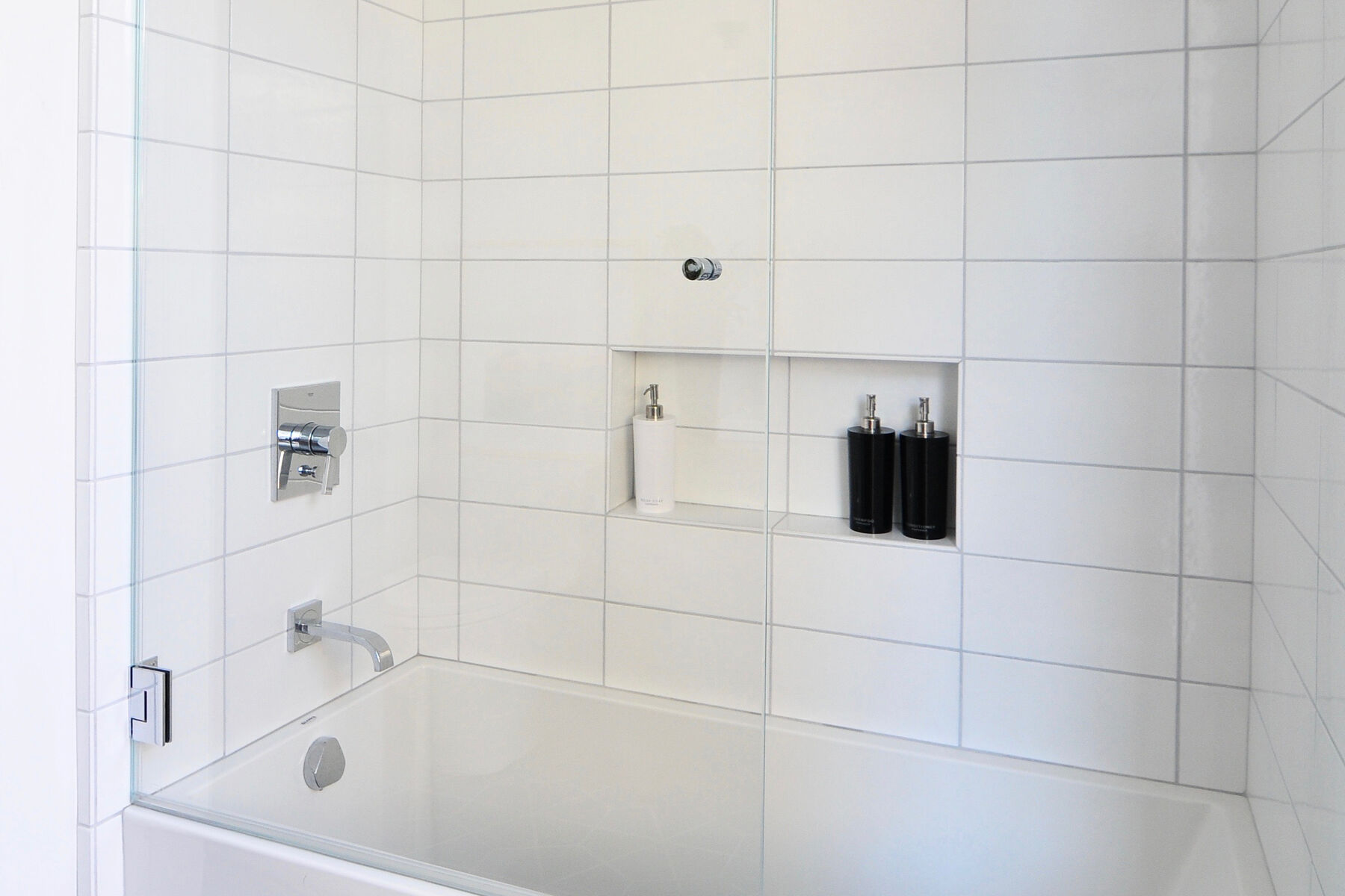 Straight Set Pattern (Original Ceramic Tile) | Fireclay Tile