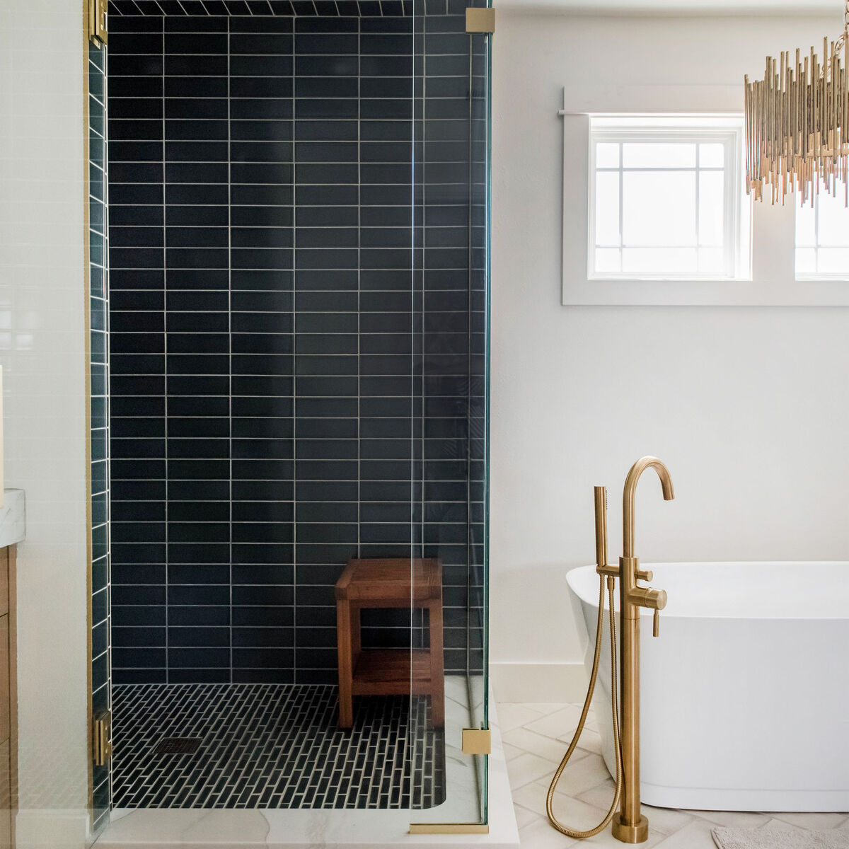 Two-Tone Master Bath | Fireclay Tile