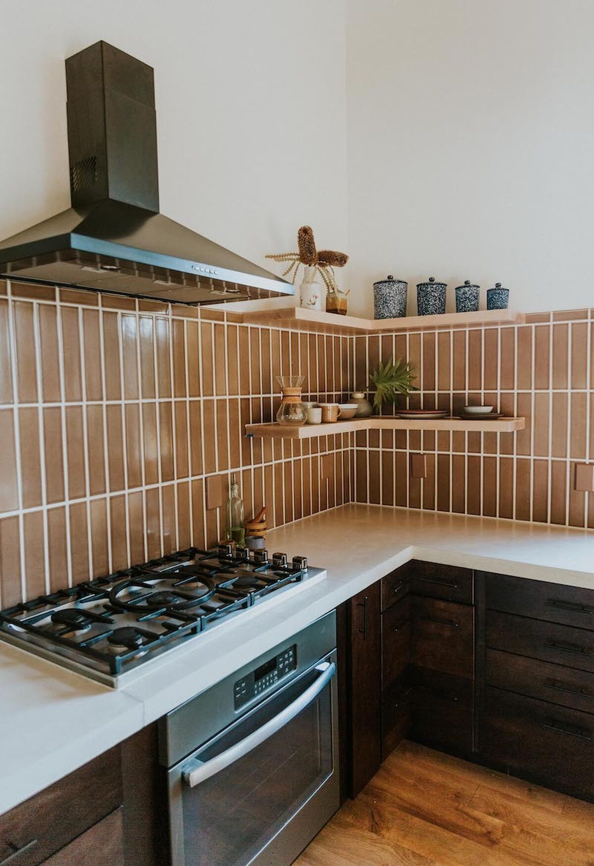 Nutmeg Kitchen Backsplash | Fireclay Tile