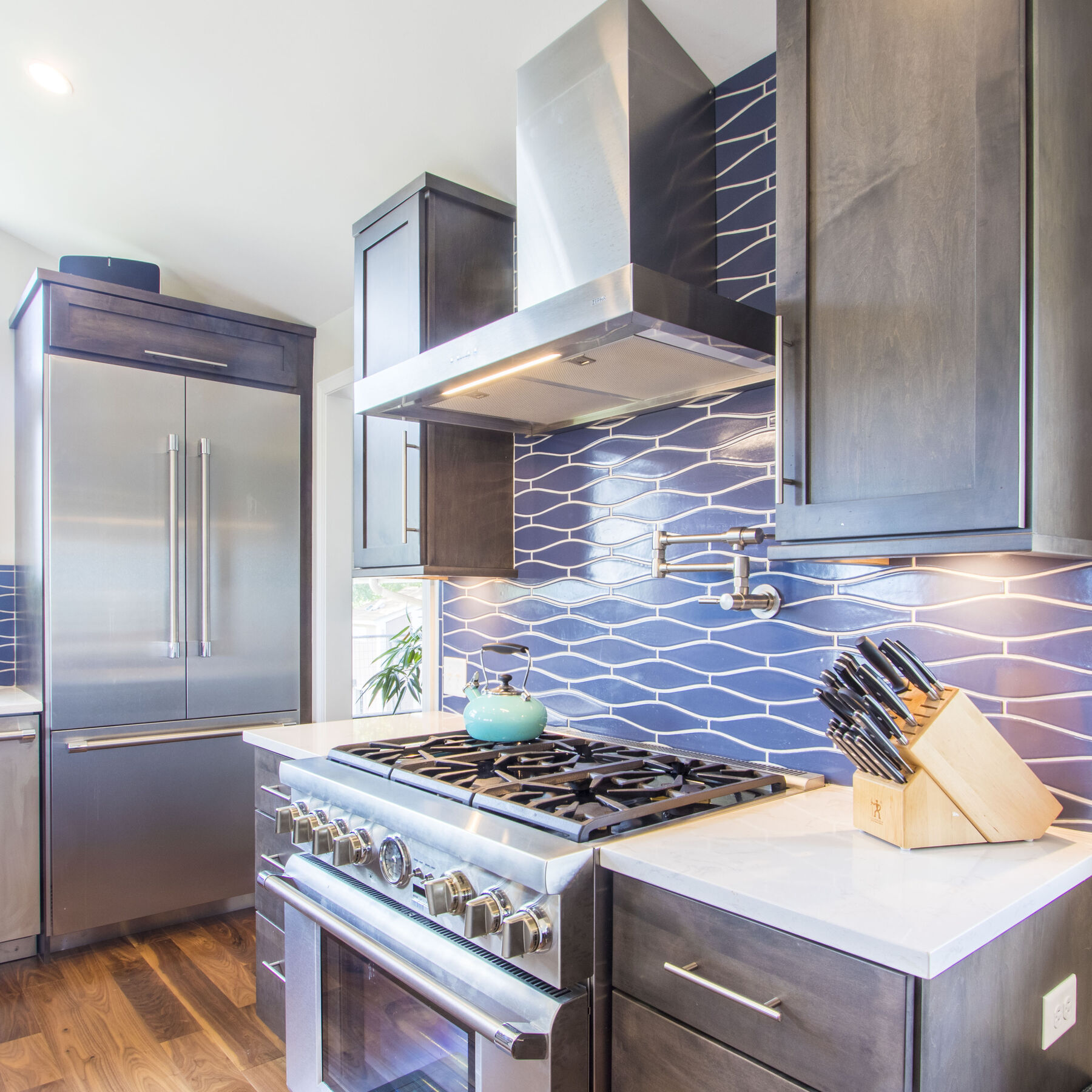 Midcentury Slate Blue Wave | Fireclay Tile