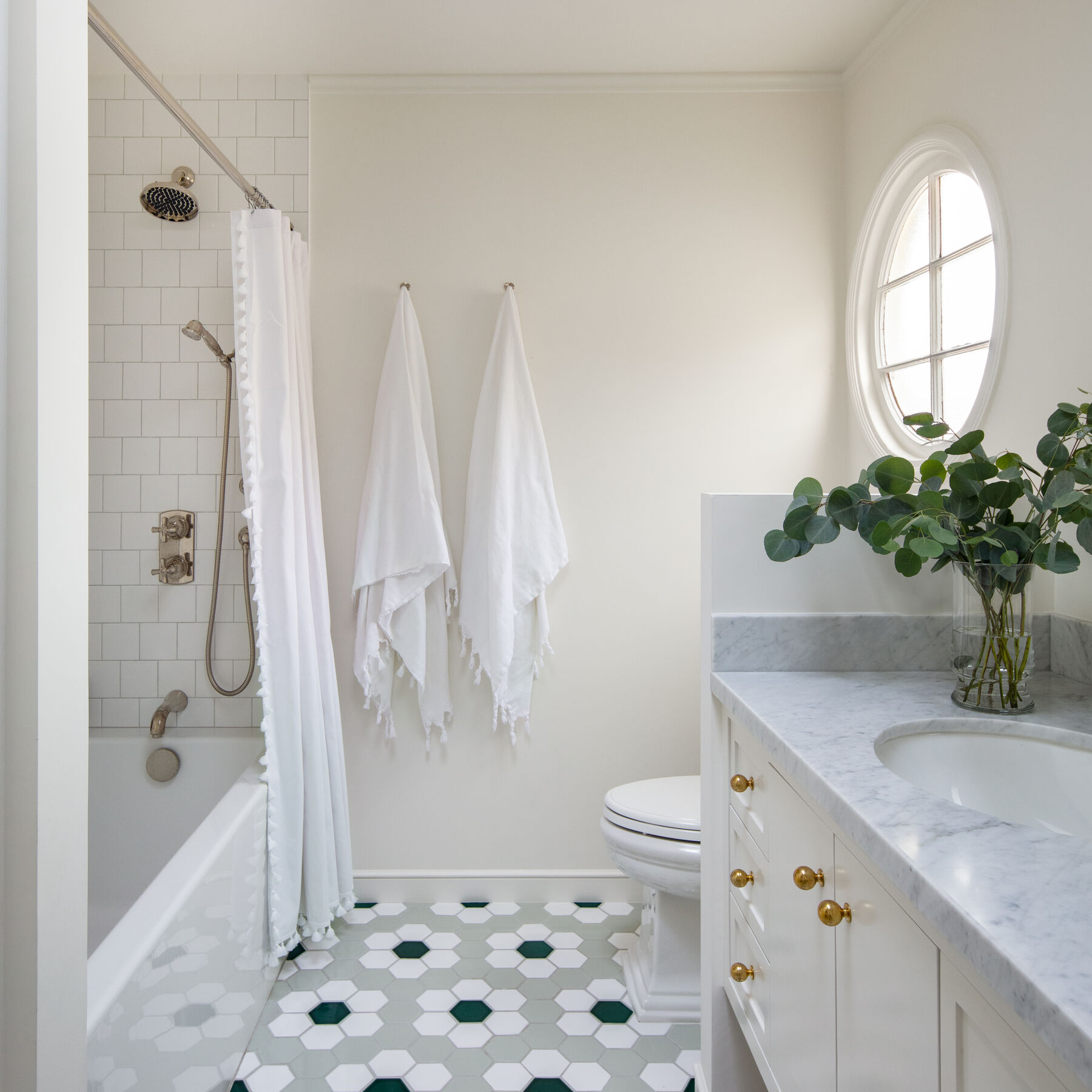 Hexagon Tile Floor | Flower Tile Power from Fireclay | Fireclay Tile