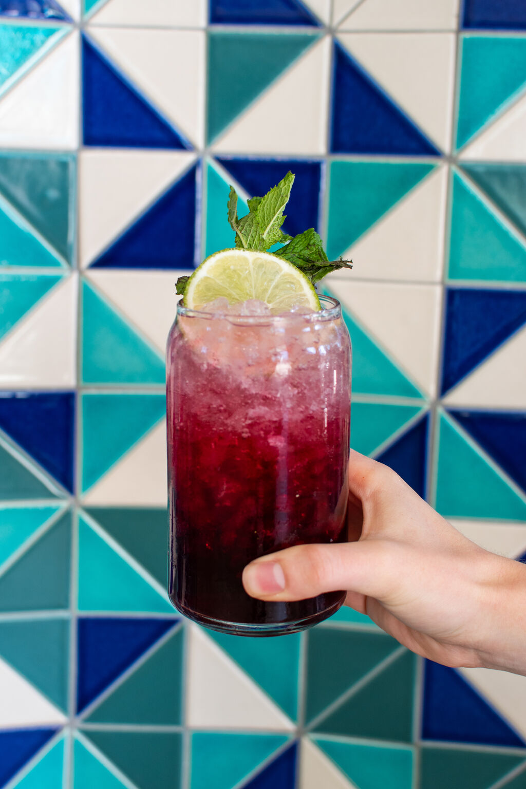 Tubby's Ice House Restaurant Bar Tile | Fireclay Tile