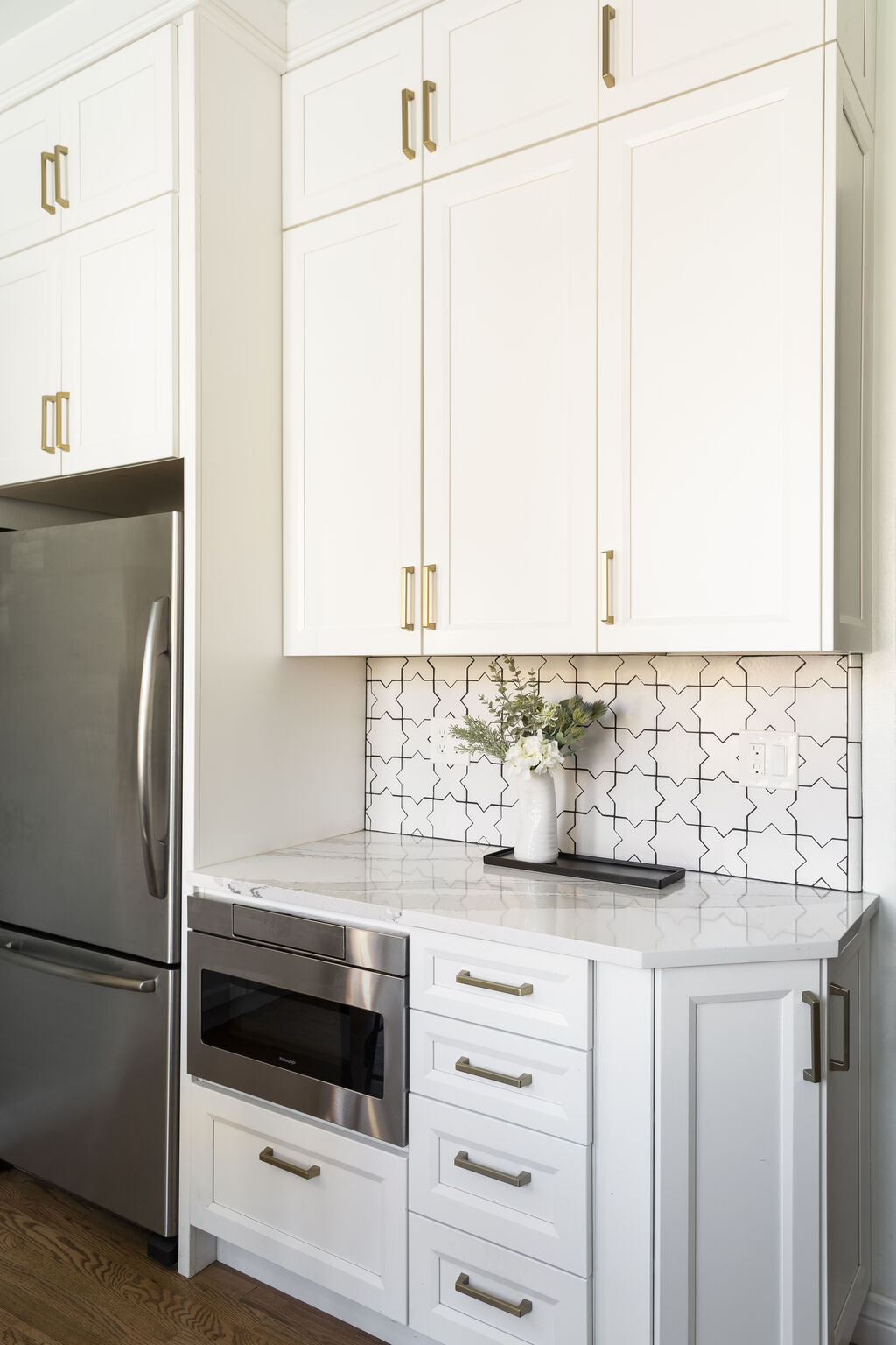 Starry White Patterned Kitchen Tiles | Fireclay Tile