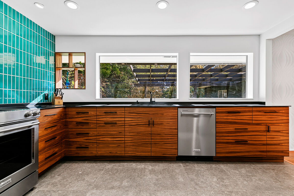 Monke Hause: Bora Bora Kitchen Tiles | Fireclay Tile