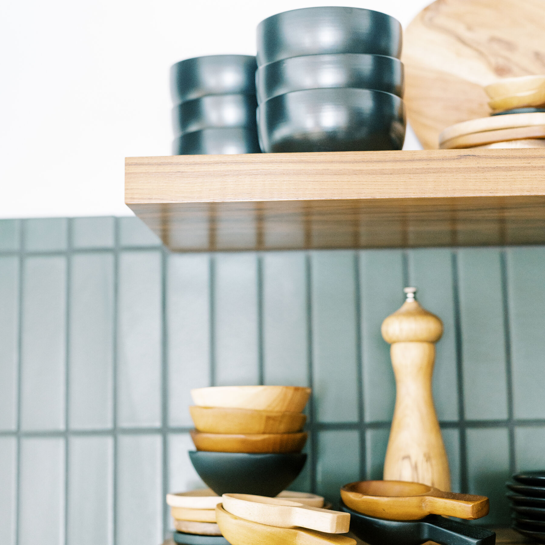 Hunter Green Contemporary Kitchen Backsplash | Fireclay Tile