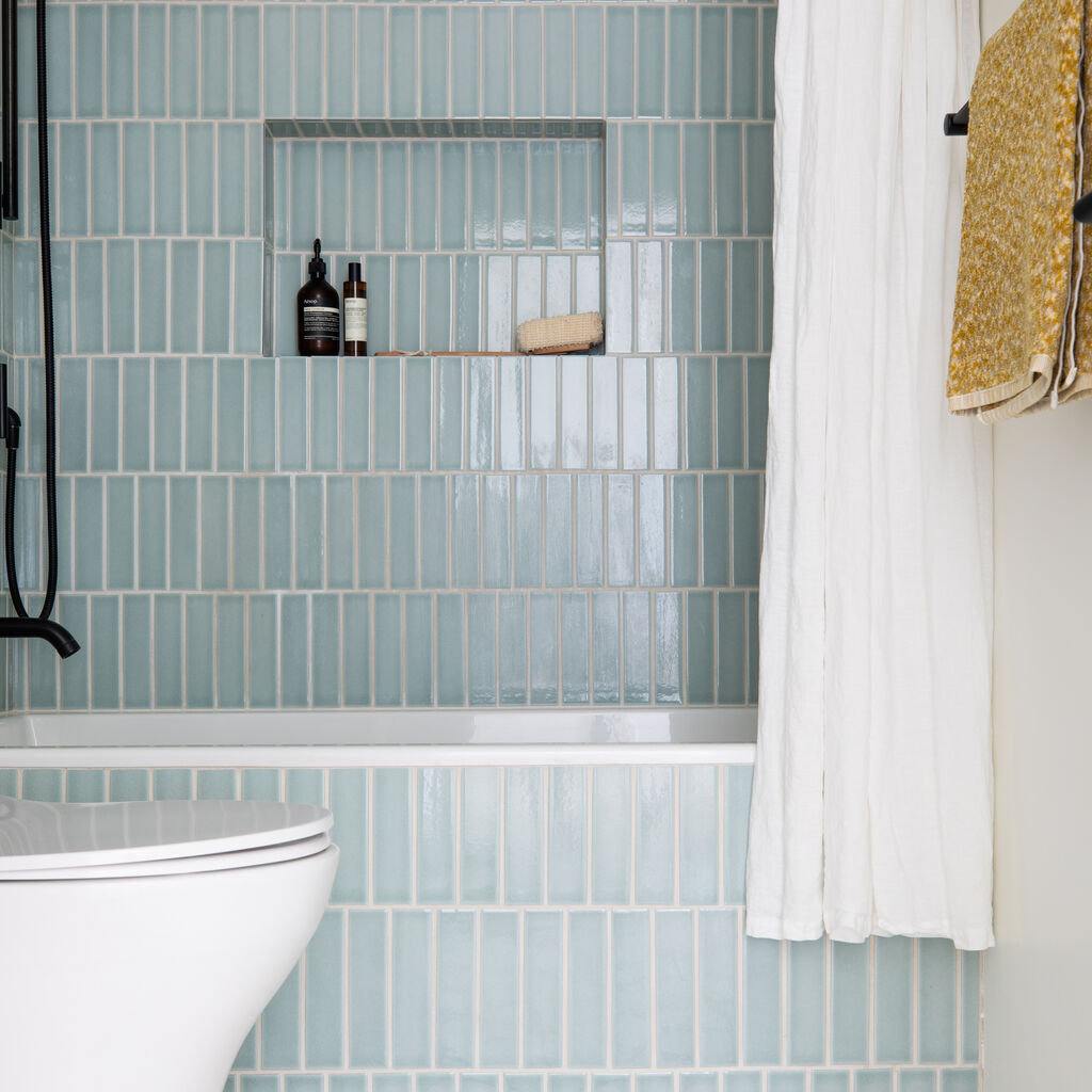 Contemporary Salton Sea Ceramic Tub Surround | Fireclay Tile