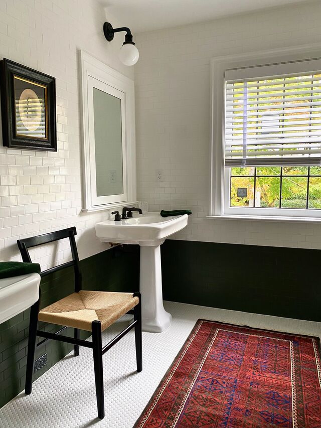 Two-tone Ceramic Bathroom | Fireclay Tile