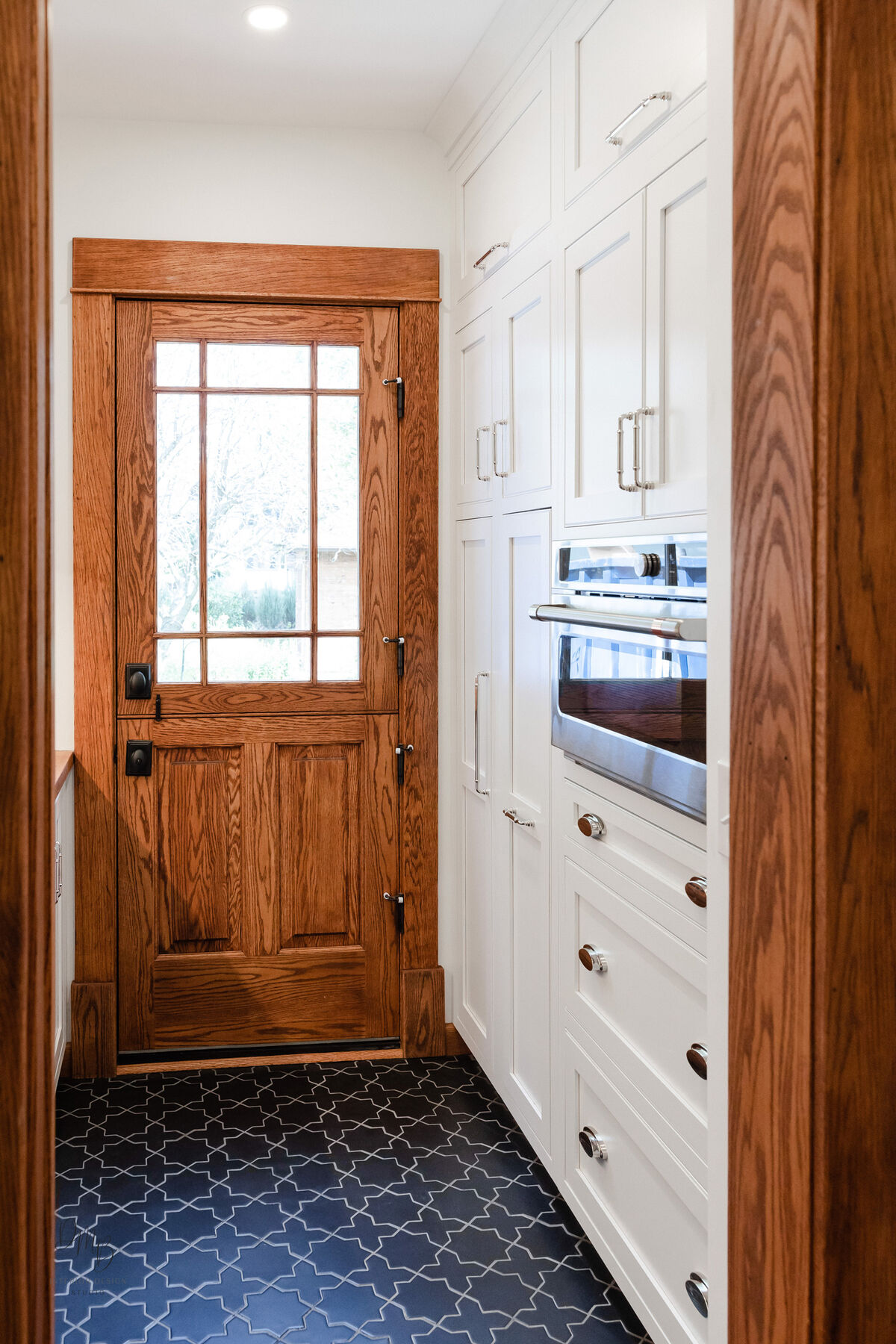 Matte Black Ceramic Star and Cross Tile Entryway | Fireclay Tile