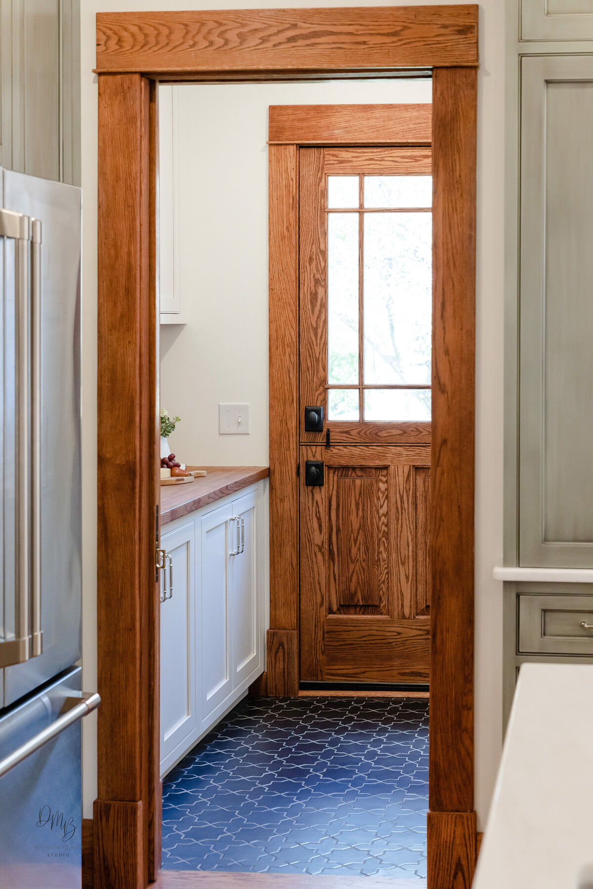 Matte Black Ceramic Star and Cross Tile Entryway | Fireclay Tile