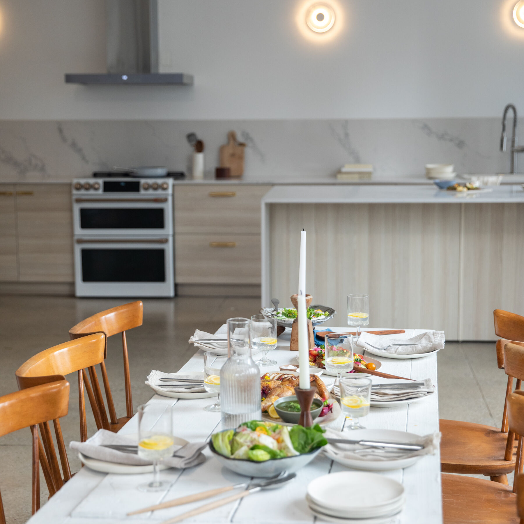 Swift Studios Ceramic Shooting Kitchen Backsplash | Fireclay Tile