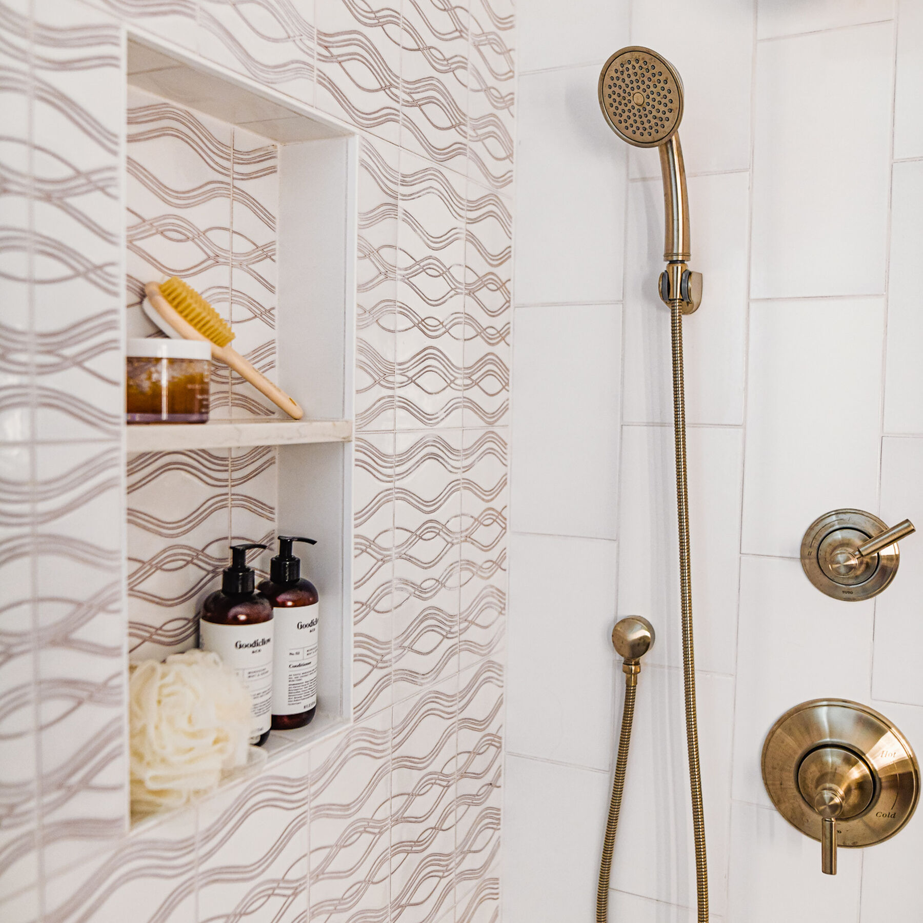 Contemporary Ripple Shower | Fireclay Tile