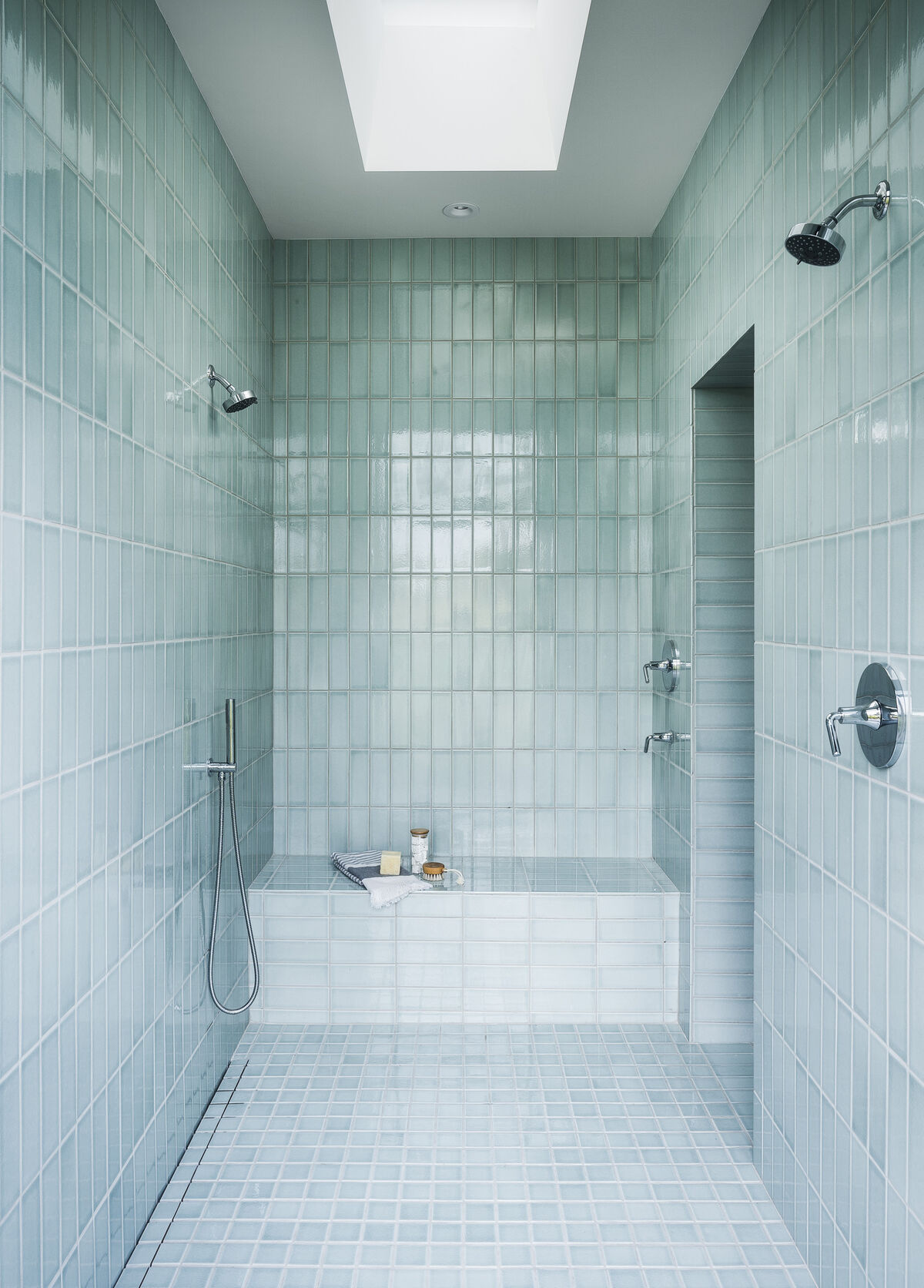 Salton Sea Pool House Shower | Fireclay Tile