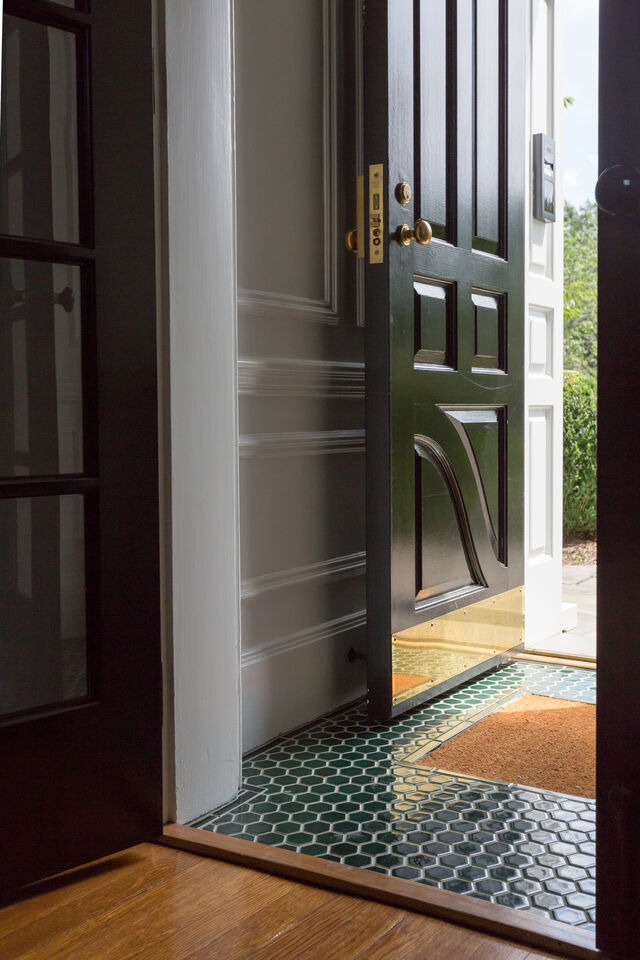 Evergreen Hexagon Entryway | Fireclay Tile