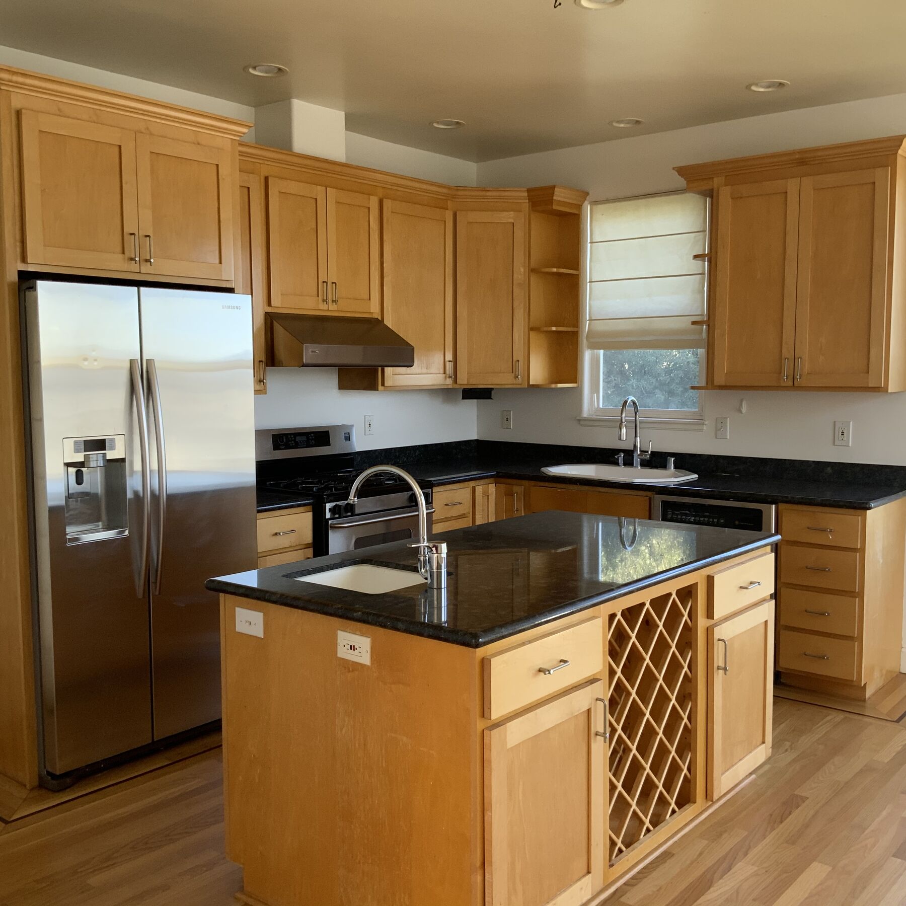 Joy Street Design: Matte Glass Backsplash | Fireclay Tile