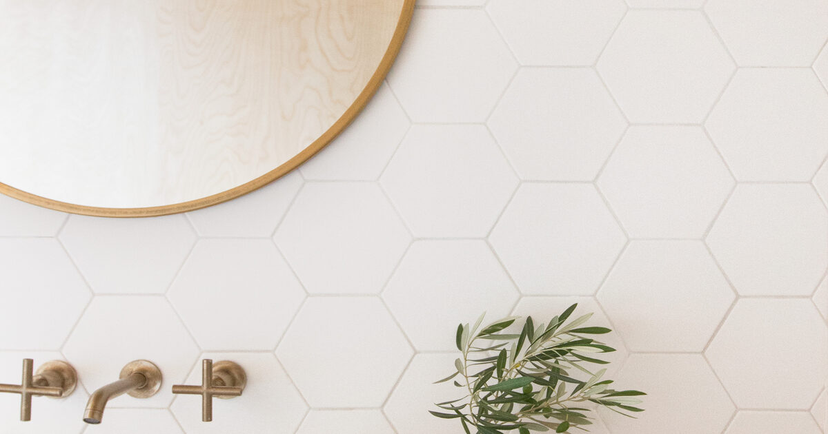 3 Timeless White Bathroom Tile Trends | Fireclay Tile