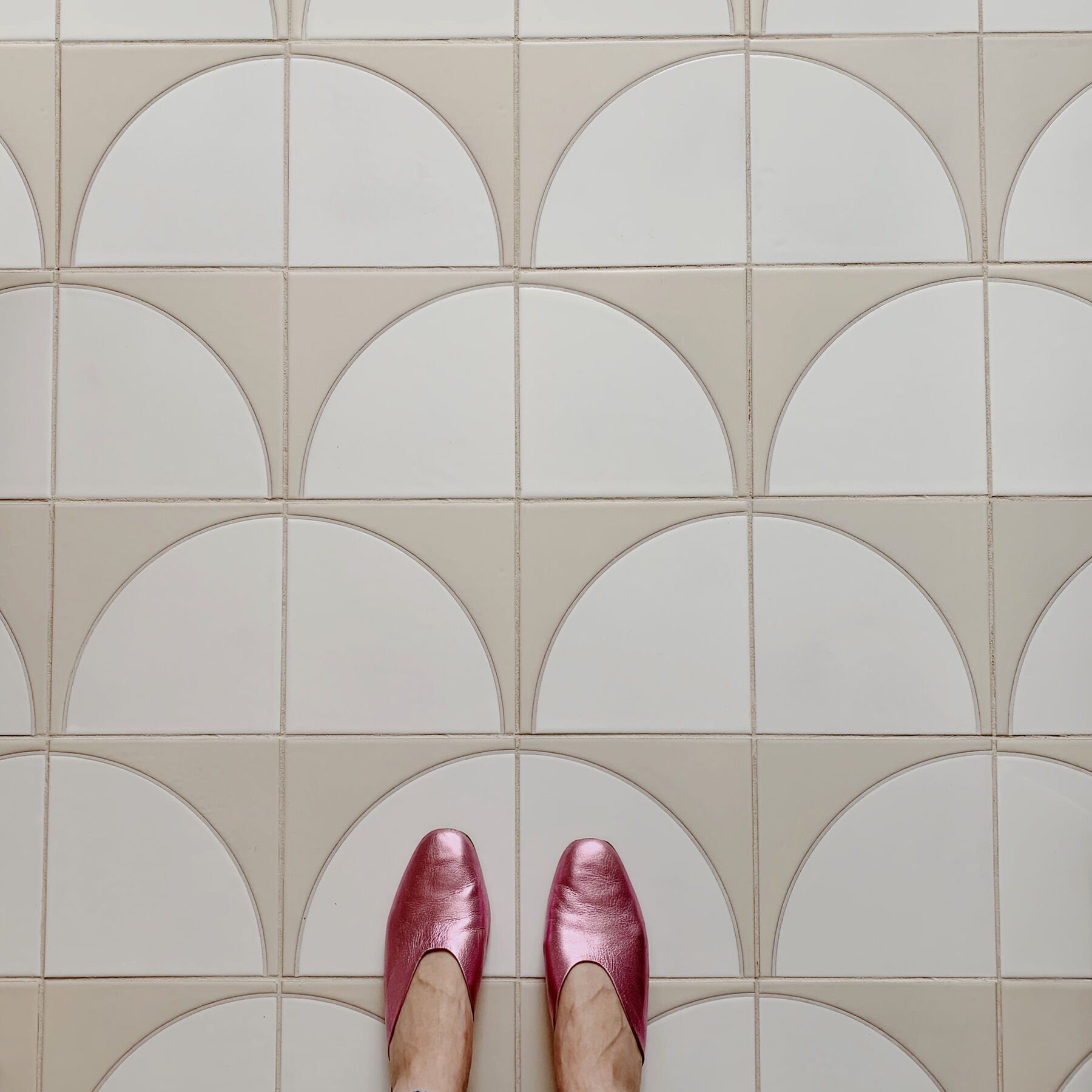 Handpainted Pattern Spotlight: Fallow | Fireclay Tile