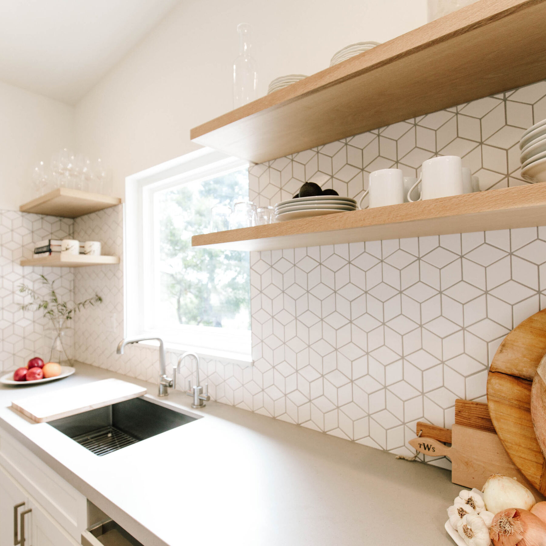 Could I Have That: Small Diamond Tile Kitchen | Fireclay Tile