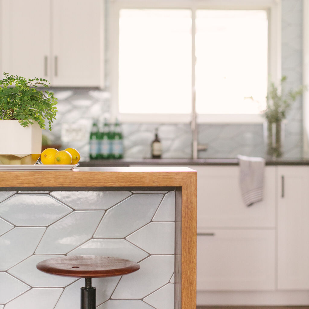Braided Picket Backsplash + Island Tile | Fireclay Tile