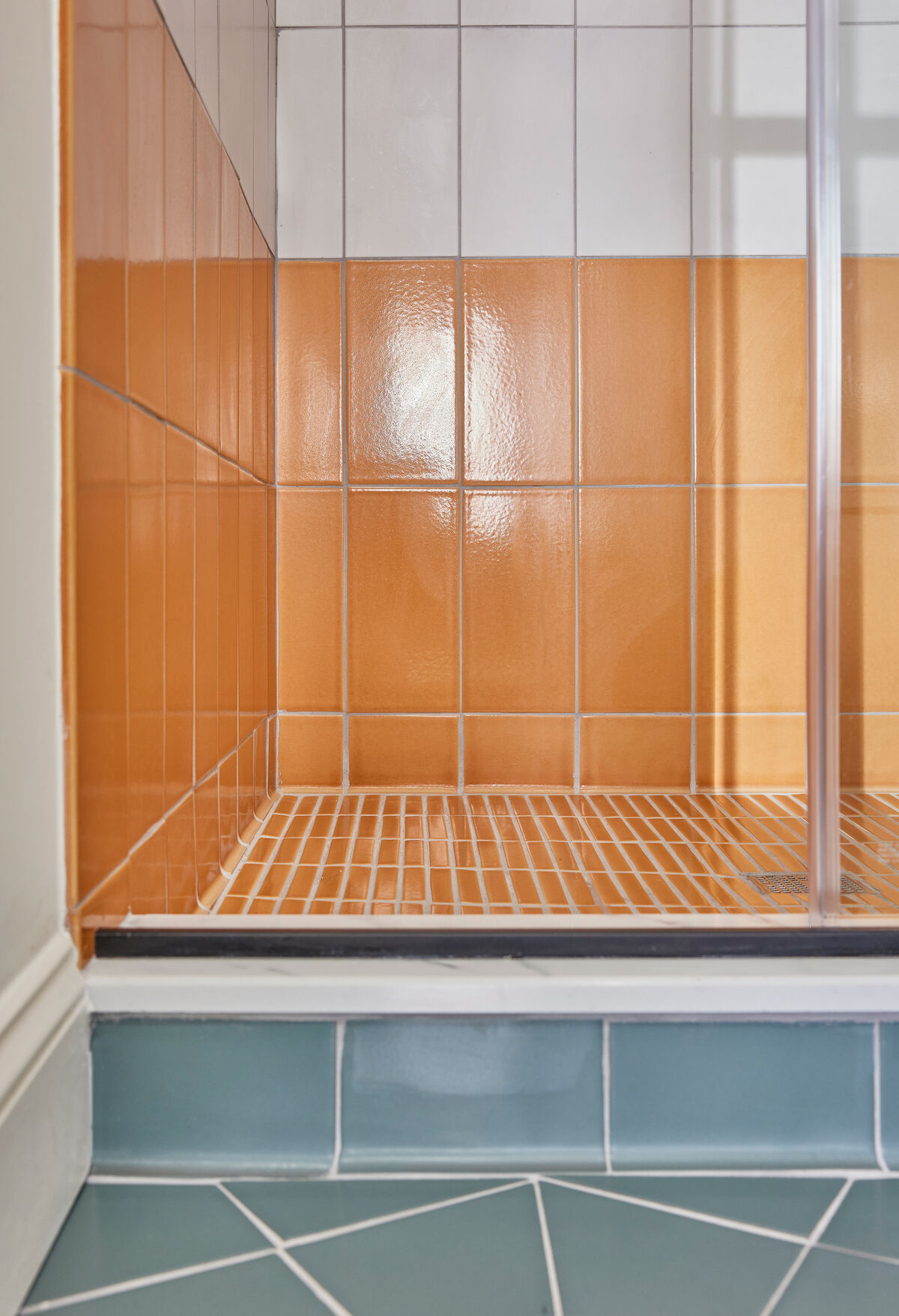 Laura Harris: Modern Color Block Bathroom | Fireclay Tile