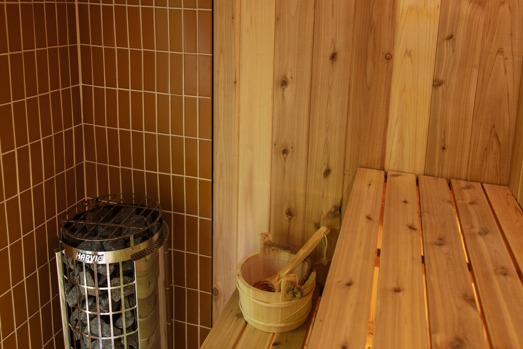 The Nooq: Falcon Sauna | Fireclay Tile