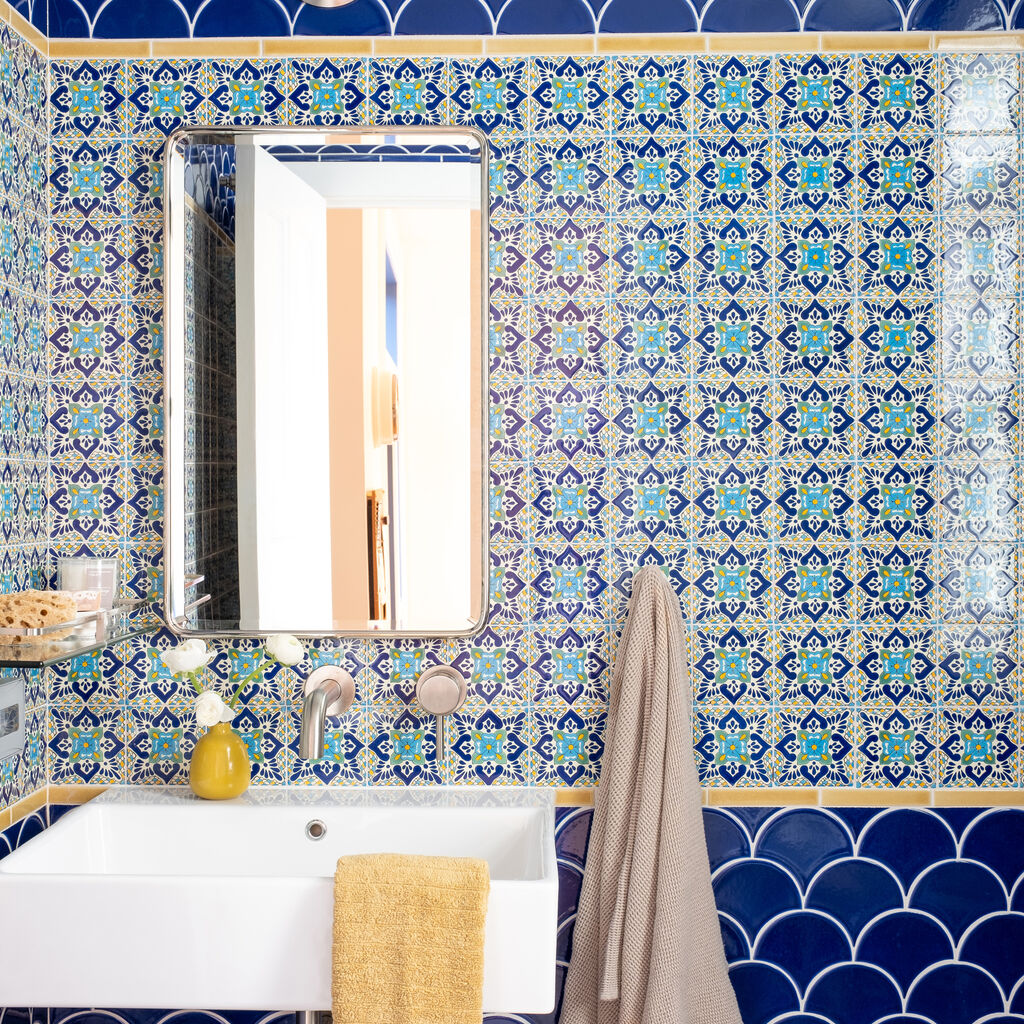 Azul Ogee Drop Wet Room Bathroom | Fireclay Tile