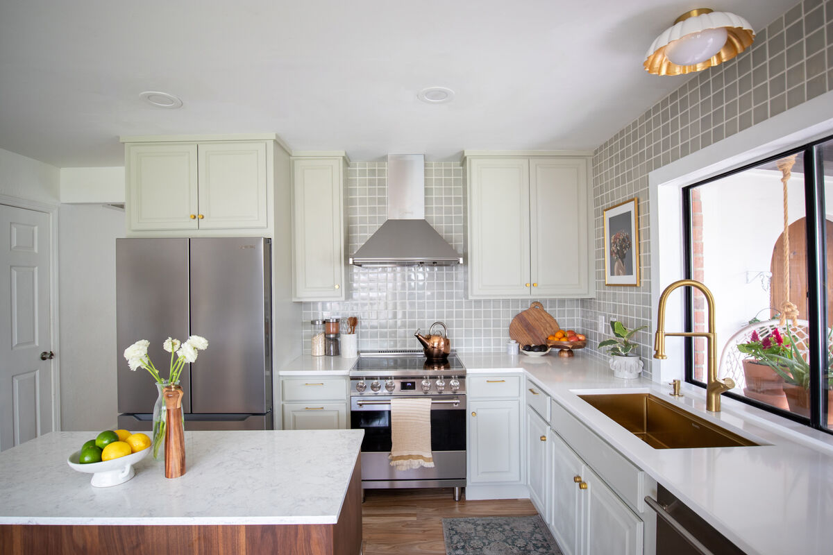 Amanda Walker: 3x3 Manzanita Kitchen | Fireclay Tile