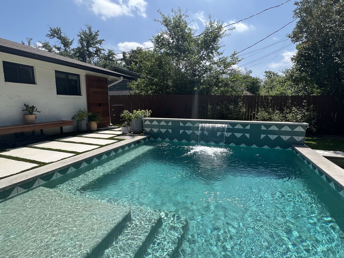 Two-Tone Triangle Tile Pool Waterline | Fireclay Tile