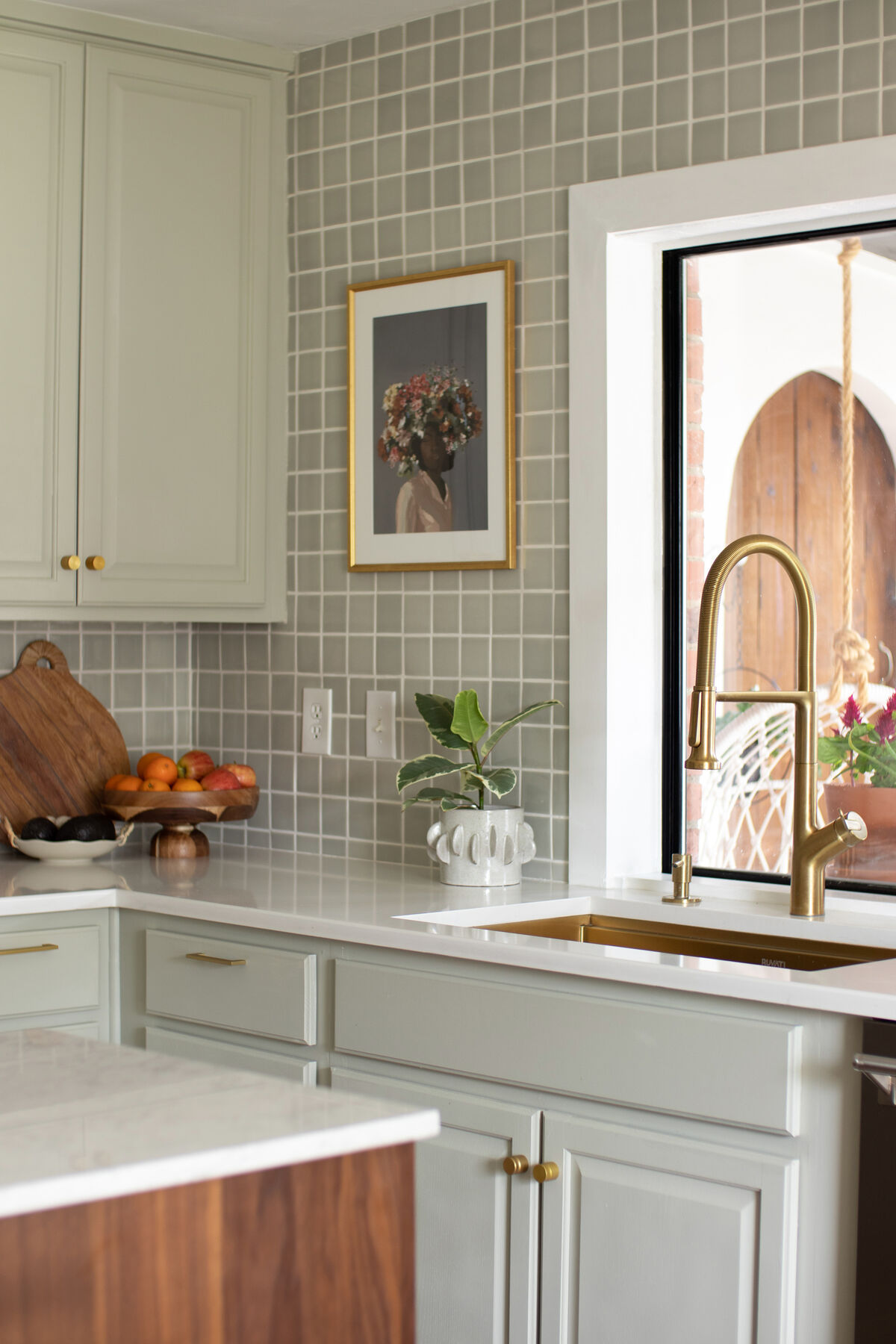 Amanda Walker: 3x3 Manzanita Kitchen | Fireclay Tile